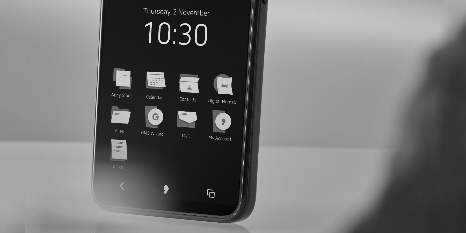 Представлено Punkt. MC02 - смартфон із захищеною чорно-білою ОС за передплатою